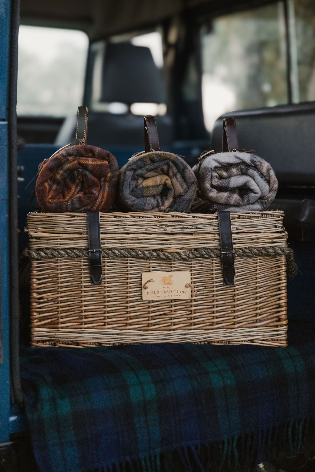Picnic Baskets & Blankets – Field Traditions