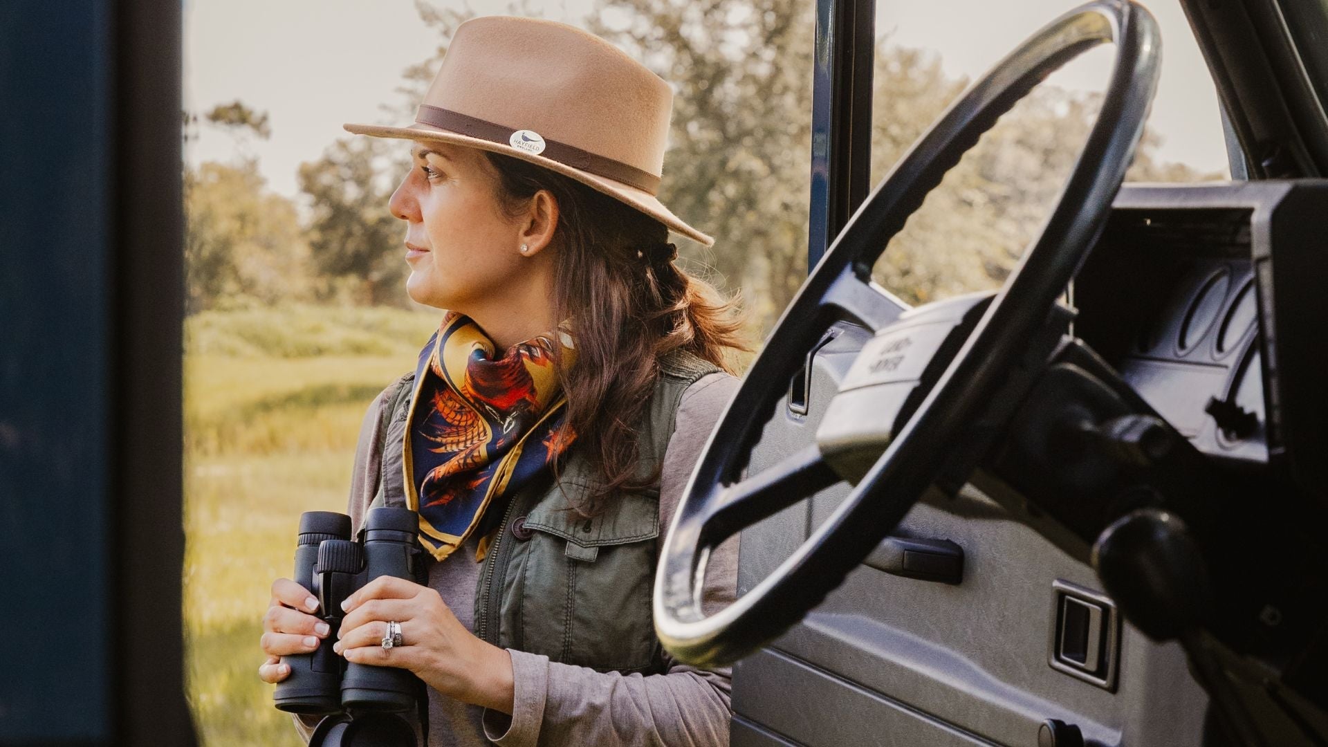 Scarves: Functional and Luxurious Statement Pieces for Every Outdoorsman